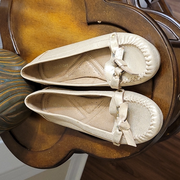 Naturalizer | Shoes | Womens Naturalizer Shoes Size 75 | Poshmark